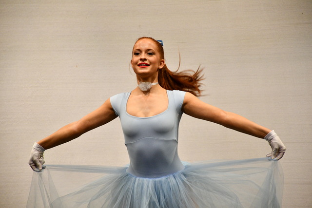 Dancing to a high standard | Hamilton Spectator