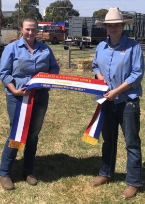 Sisters making waves in cattle industry | Hamilton Spectator